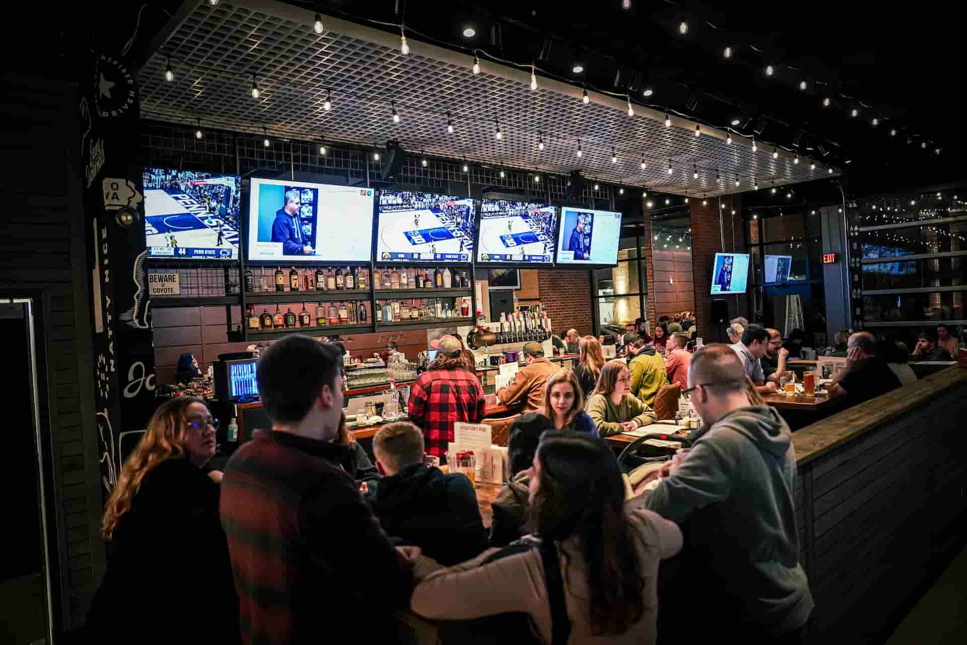 Rent Private Bar & Event Space in Lincoln, NE | Leighton's Pub